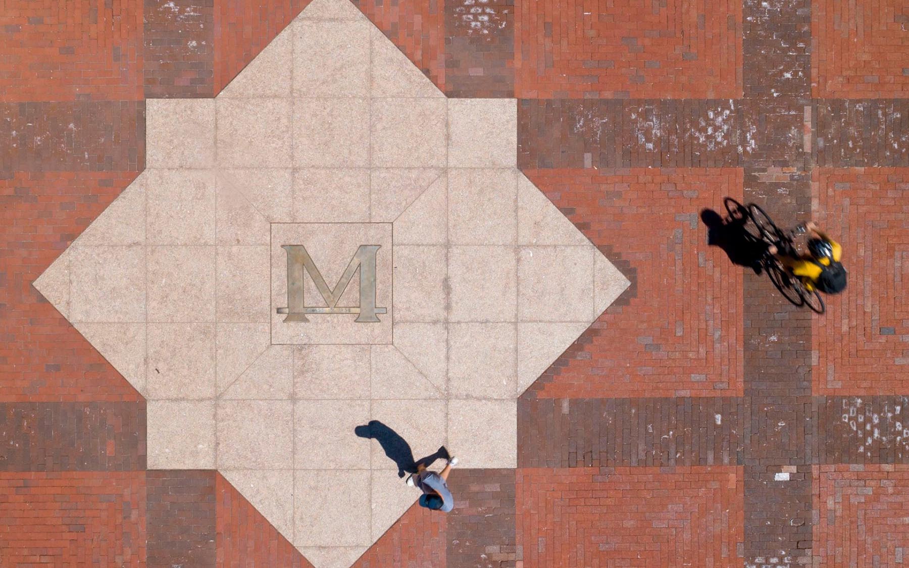 Modeling the Benefits of Masks and Social Distancing » Rackham Graduate ...